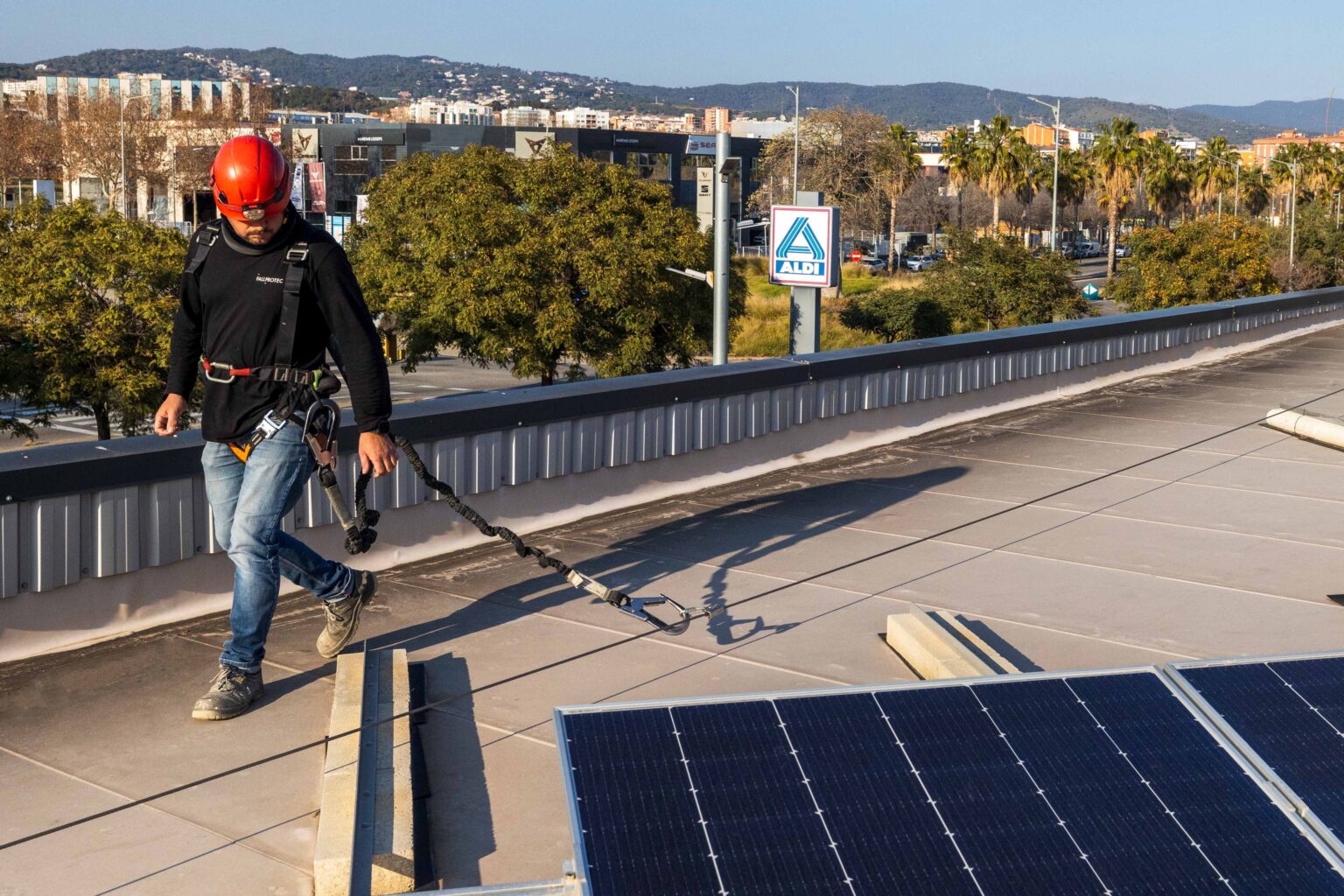 Fall Protection & Man-Safe Systems | Installation & Design Company